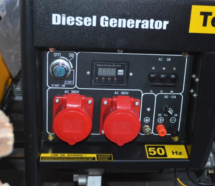 3 Phase 5000W Portable Small Portable Generators Open Type Hand Start
