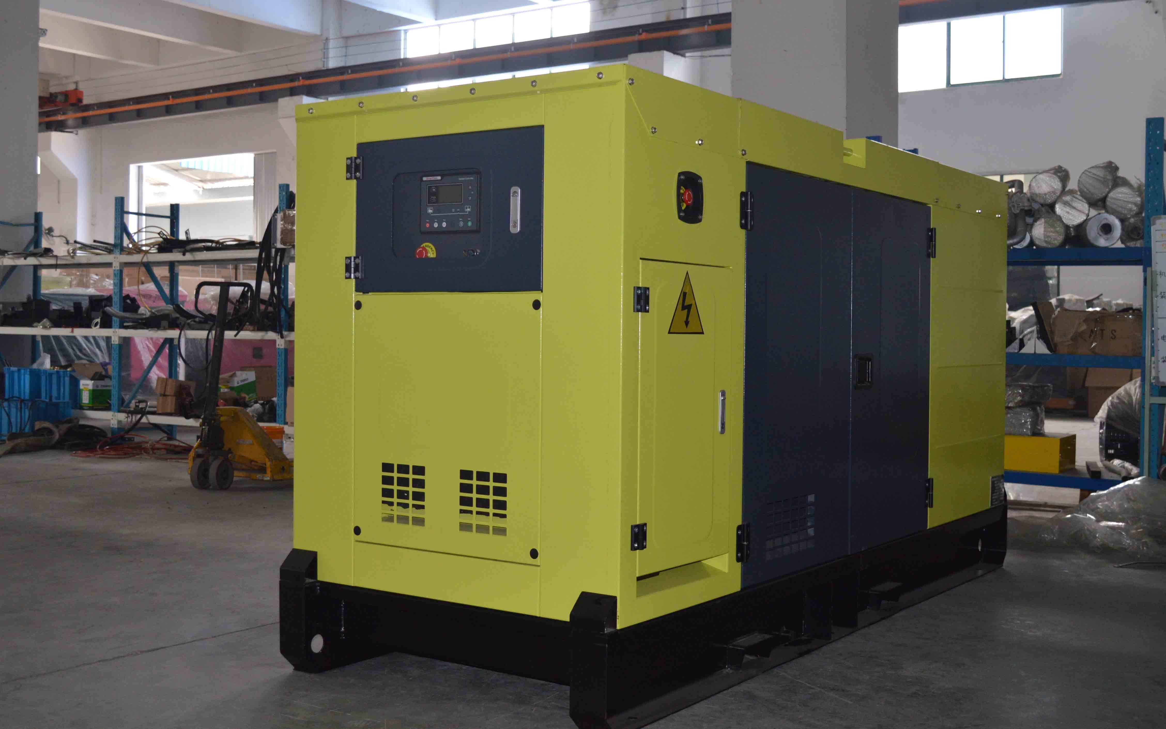 90KW 113KVA Electric Cummins Diesel Generators AC 3 Phase 50HZ Frequency